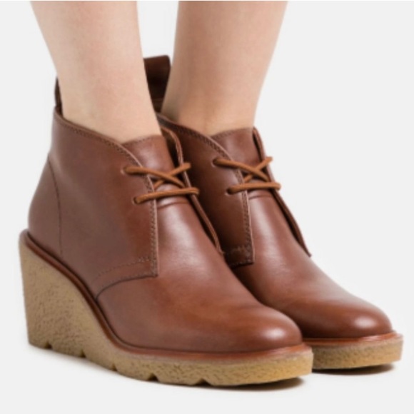 Clarks | Shoes | Clarks Clarkford Heeled Wedge Chukka Ankle Boot 7 ...